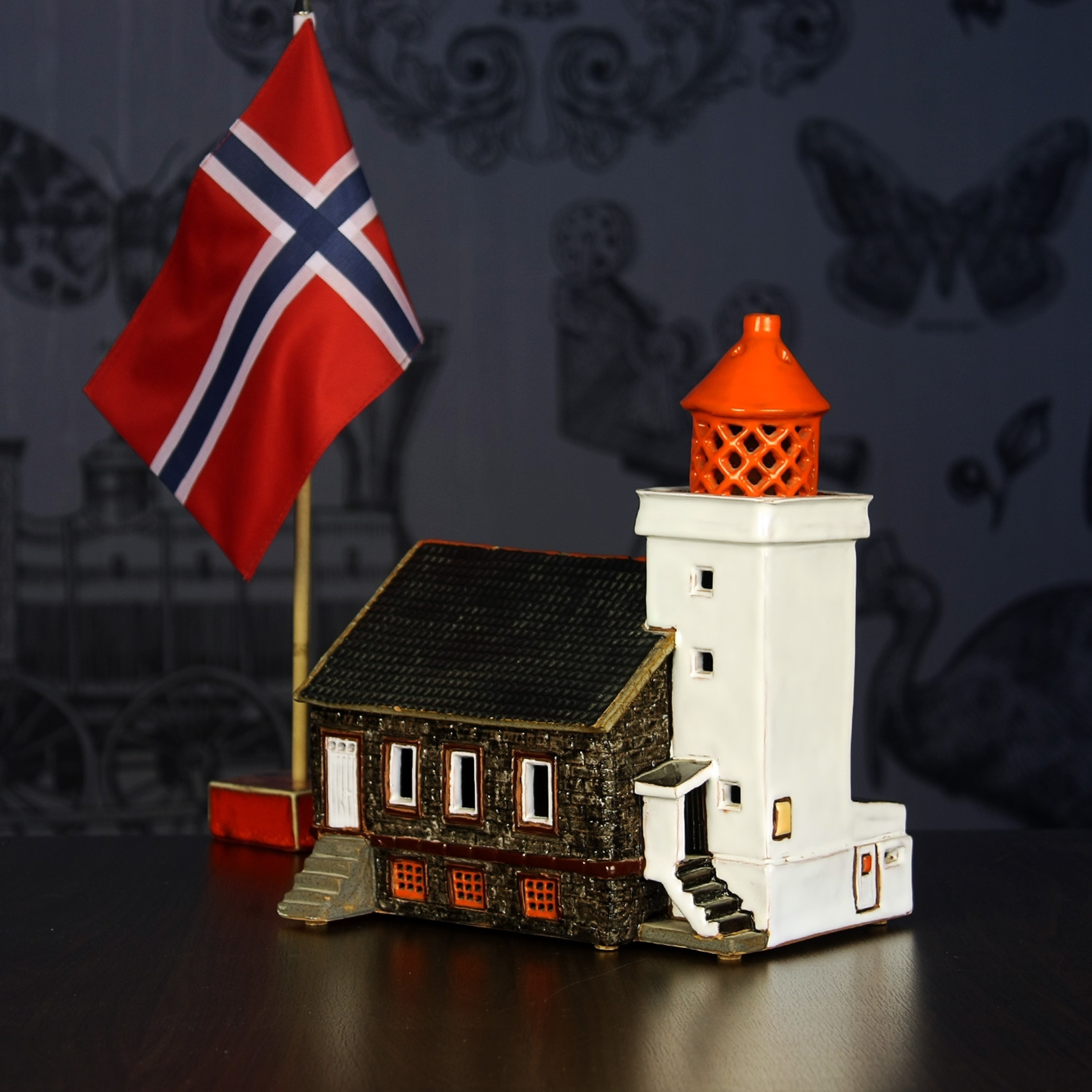 Ceramic lighthouse Obrestad fyr, price | Citysouvenirs.lt
