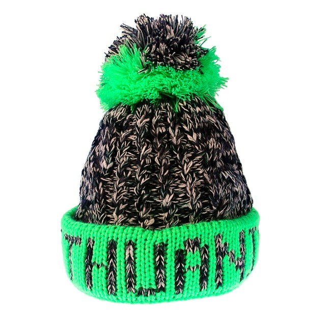 Short winter hat Lithuania - Robin Ruth Black